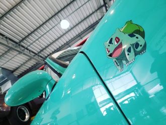 Pokémon - Esse Porshe customizado do Bulbasauro provavelmente se ...