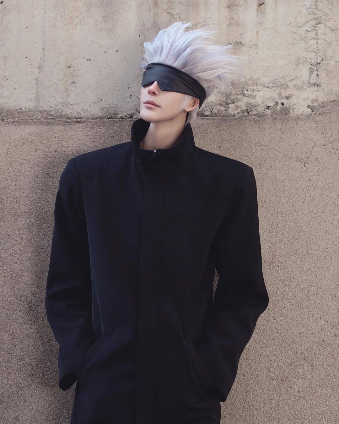 Este é o melhor cosplay do Gojo de Jujutsu Kaisen que você verá hoje ...