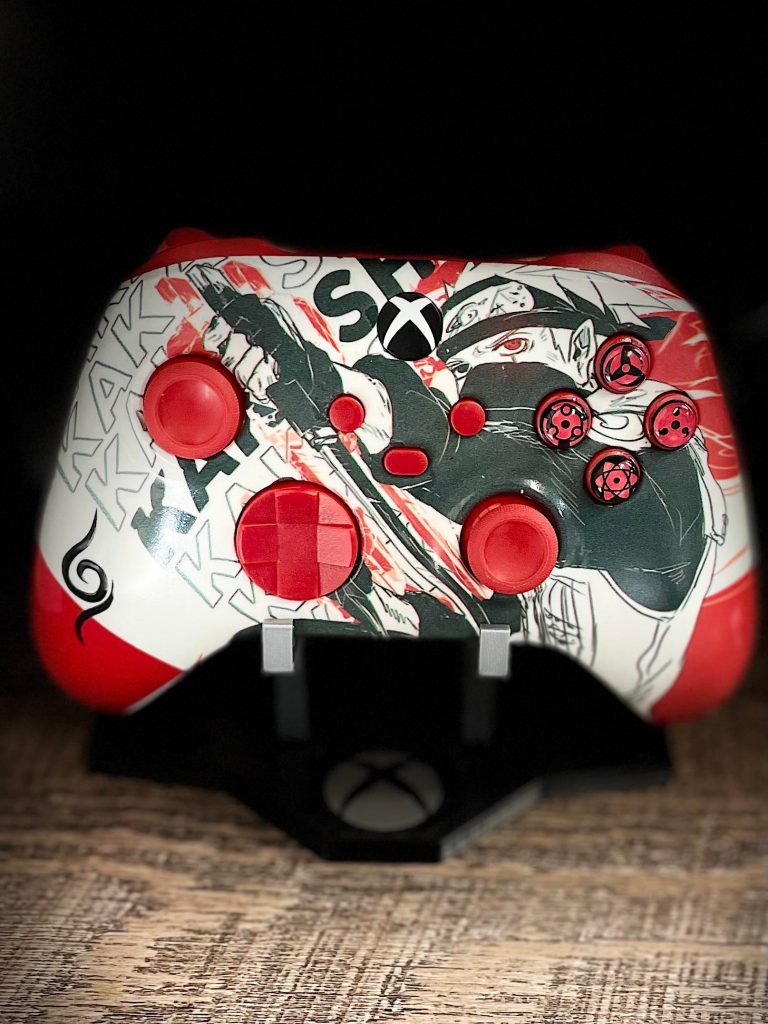 Fã de Naruto fez um controle de Xbox personalizado do Kakashi e o ...