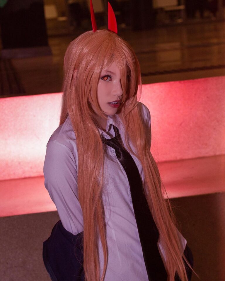 Fã brasileira de Chainsaw Man fez um cosplay impecável da Power - Critical Hits