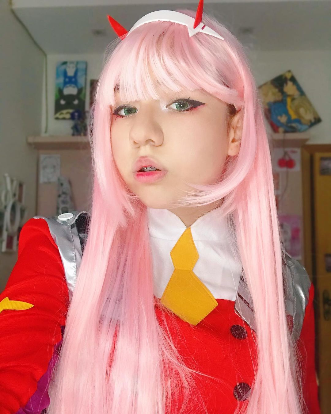 Brasileira fez um épico cosplay da Zero Two de Darling in The Franxx ... Brasileira fez um épico cosplay da Zero Two de Darling in The Franxx ...