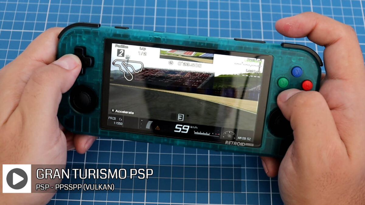Retroid Pocket 3+ vale a pena? Análise - Review - Critical Hits