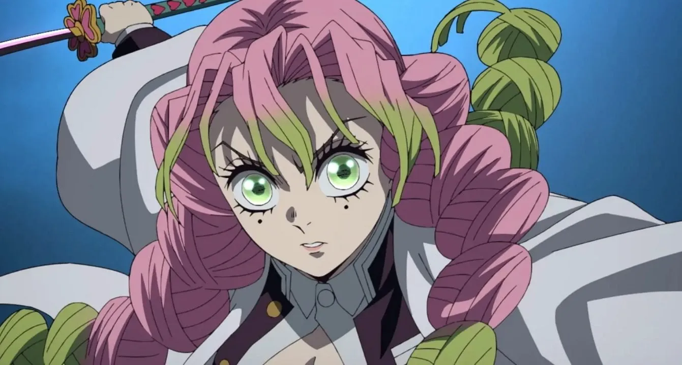 Este é um apaixonante cosplay da Mitsuri Kanroji de Demon Slayer ...