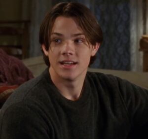 Gilmore Girls - Os 15 personagens principais da série e suas idades ...