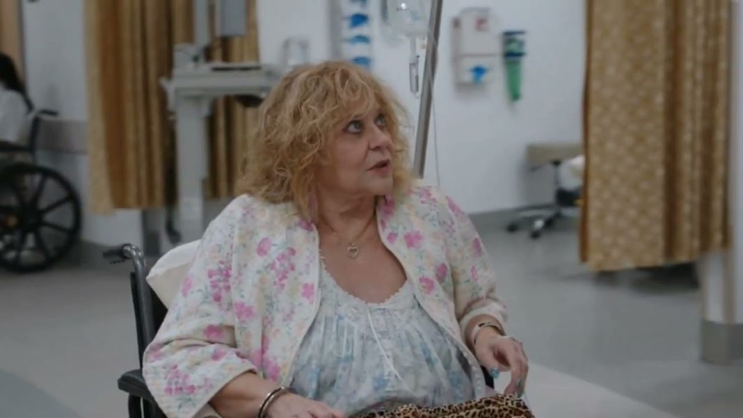 Por que Myrna estava algemada na 1ª temporada de The Pitt - Critical Hits